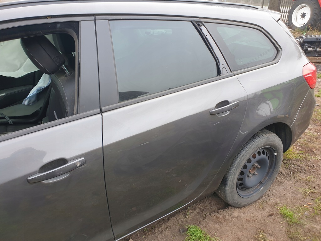 DRZWI LEWY TYŁ OPEL ASTRA J IV KOMBI LAKIER Z177 - 12872880838 ...