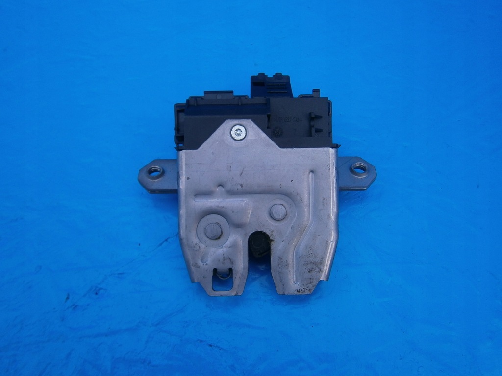 VOLVO S40 II V50 - ZAMEK KLAPY BAGAŻNIKA 31335045 - 9136700330 ...