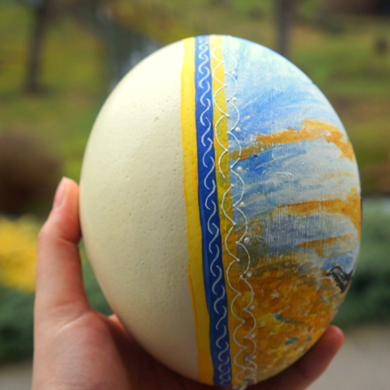 Pisanka z jaja strusia malował Ryszard Glegoła - 2127394540 - oficjalne ...