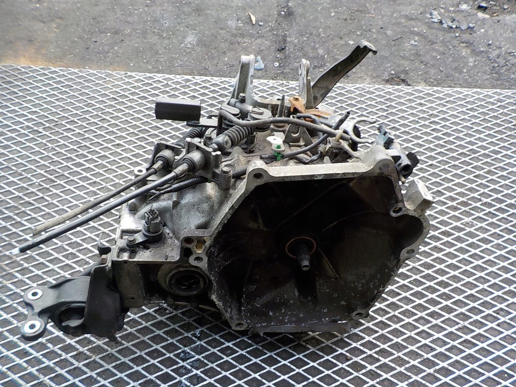 SKRZYNIA BIEGÓW HONDA JAZZ II 1.3 SWLM - 13383948586 - oficjalne ...