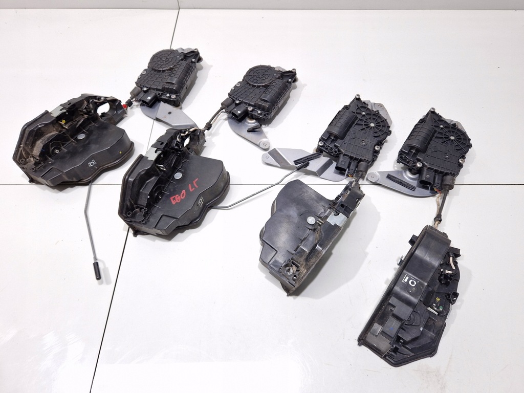 dociągi , wiązki soft close dociągi bmw e60 e61 - 12506755326 - oficjalne archiwum Allegro