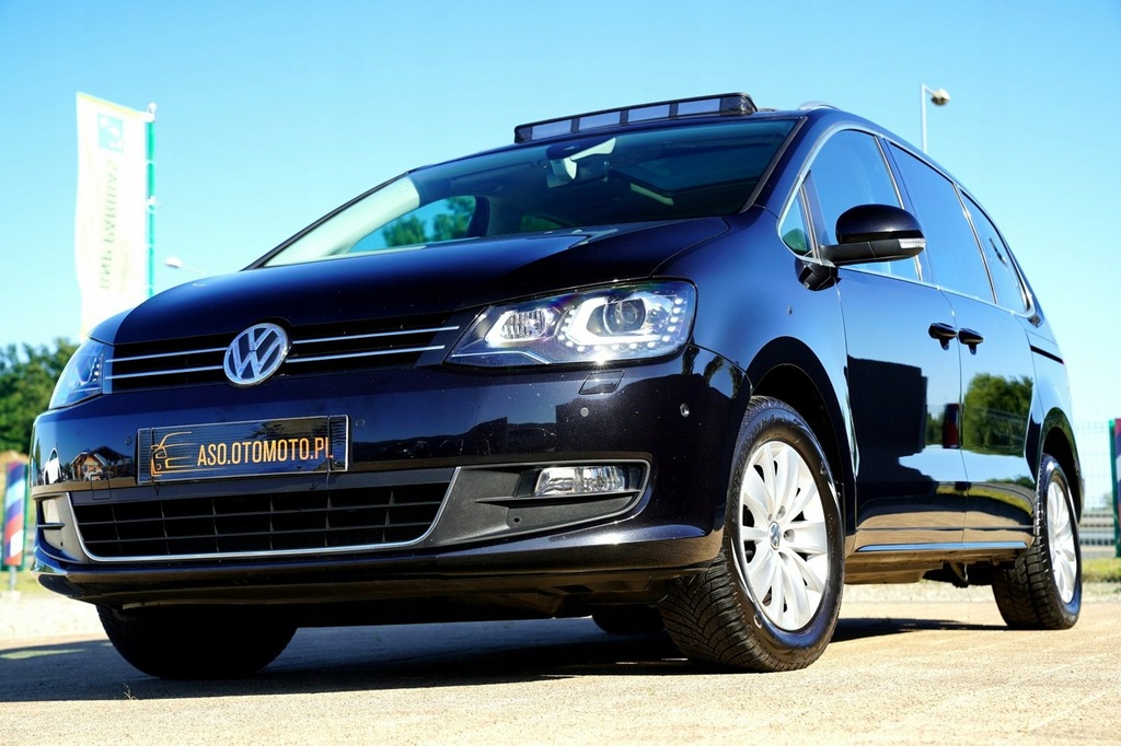 Volkswagen Sharan BIXENON panorama LINE ASSIST naw - 14293652178 ...