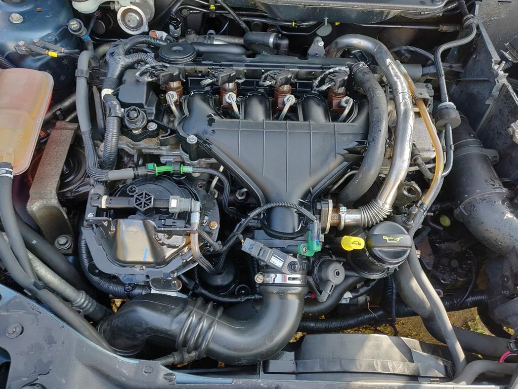 Silnik D4204T Volvo V50 S40 C30 2.0D 136KM Komplet - 8535243078 - oficjalne archiwum Allegro