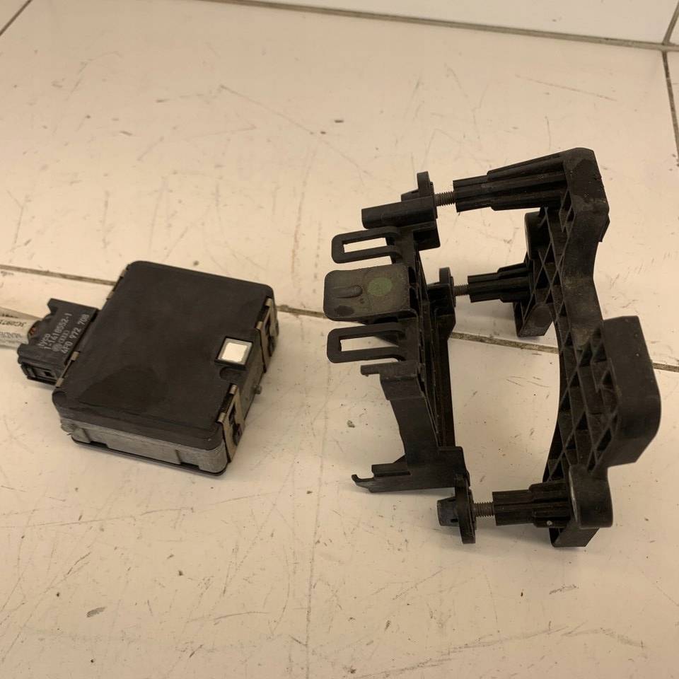 Radar dystronic ACC mocowanie radaru wtyczka instalacja VW PASSAT B8 3G ...