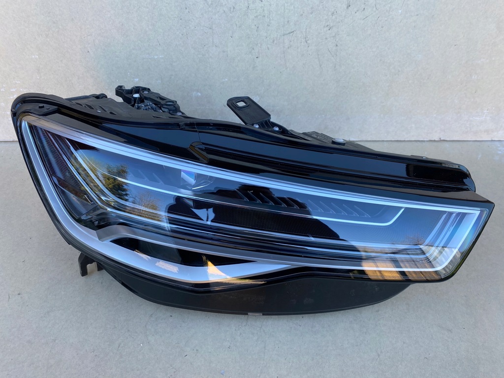 Reflektor FULL LED Matrix Audi A6 C7 LIFT Hella EU - 13628005558 ...