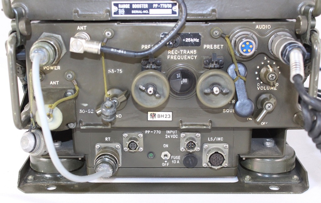 PRC-77 - nowoczesna wersja samochodowa z PA - 7090896033 - oficjalne ...