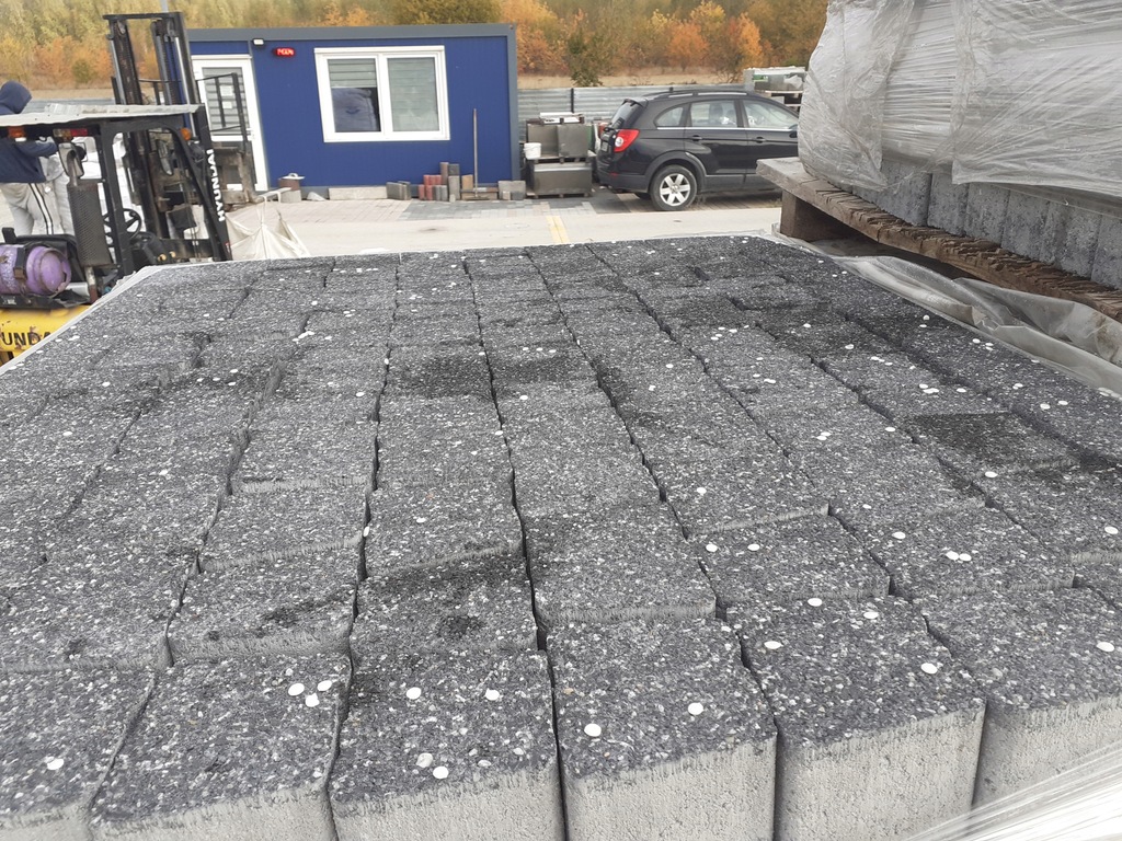 Kostka Brukowa Piccola 8 cm Nero Libet Transport - 12843430195 - oficjalne archiwum Allegro