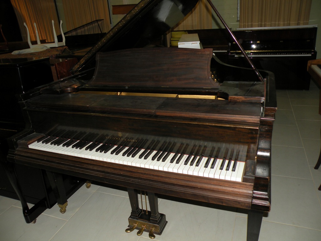 fortepian Steinway & son długosc 195 CM - 12532551667 - oficjalne ...
