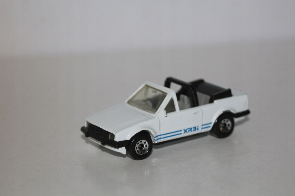 MATCHBOX FORD ESCORT XR3i CABRIOLET 1985r - 14477922216 - oficjalne ...
