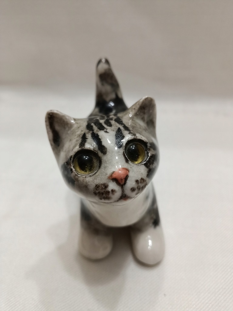 Figurka kot kotek porcelana szary prążkowany - 12759689246 - oficjalne ... Figurka kot kotek porcelana szary prążkowany - 12759689246 - oficjalne ...