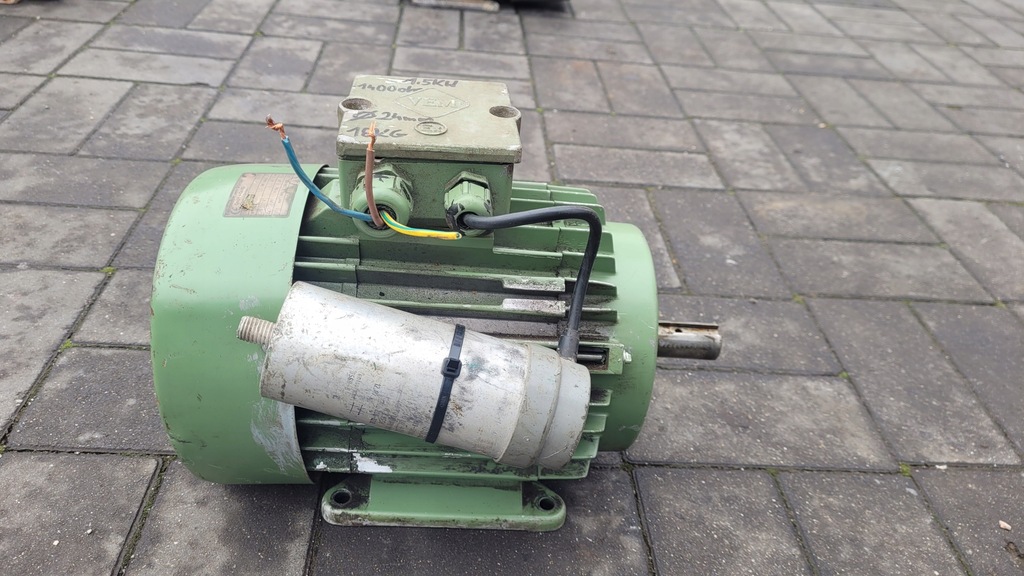 Silnik elektryczny VEM 1.5KW 1400 obrotów 220V - 13395391099 - oficjalne archiwum Allegro