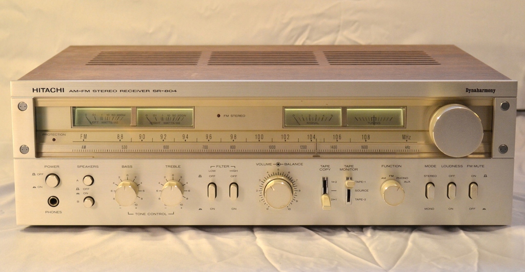 HITACHI SR-804 amplituner vintage 1978r. - 13167789236 - oficjalne archiwum Allegro