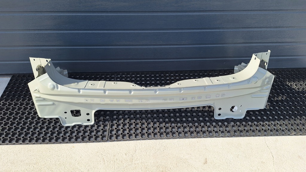 KIA SORENTO IV PAS TYLNI NOWY ORYGINAŁ - 17363773167 - oficjalne ...