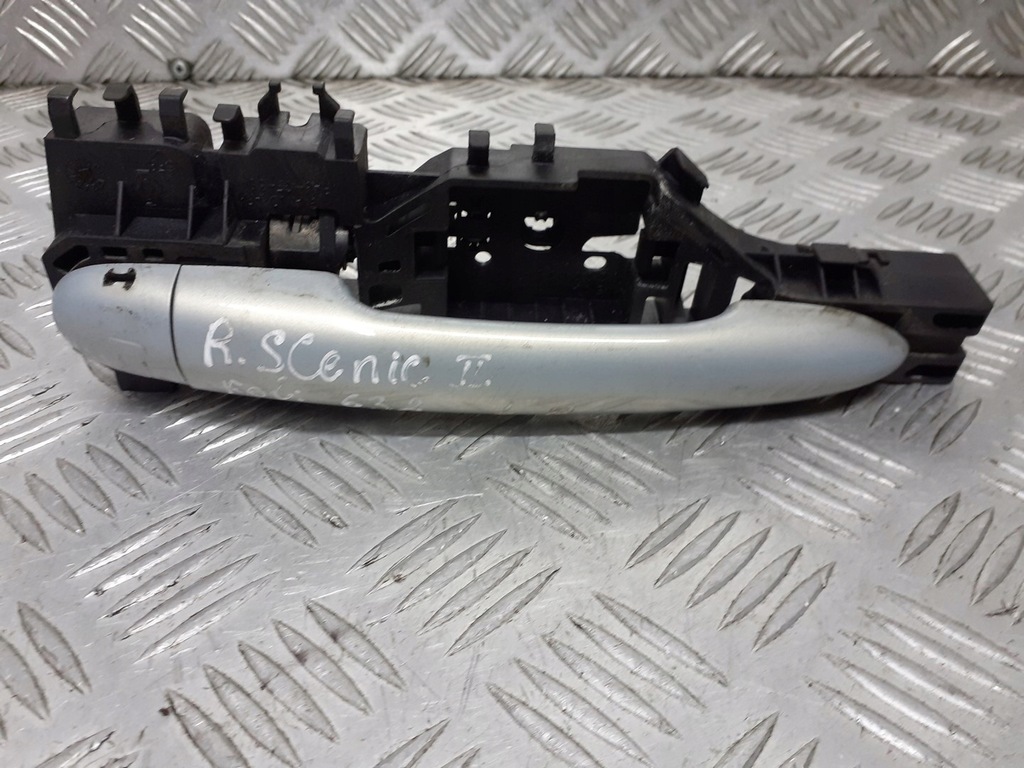 KLAMKA LEWA PRZEDNIA ZEWNĘTRZNA RENAULT SCENIC II - 13340460379 - oficjalne archiwum Allegro