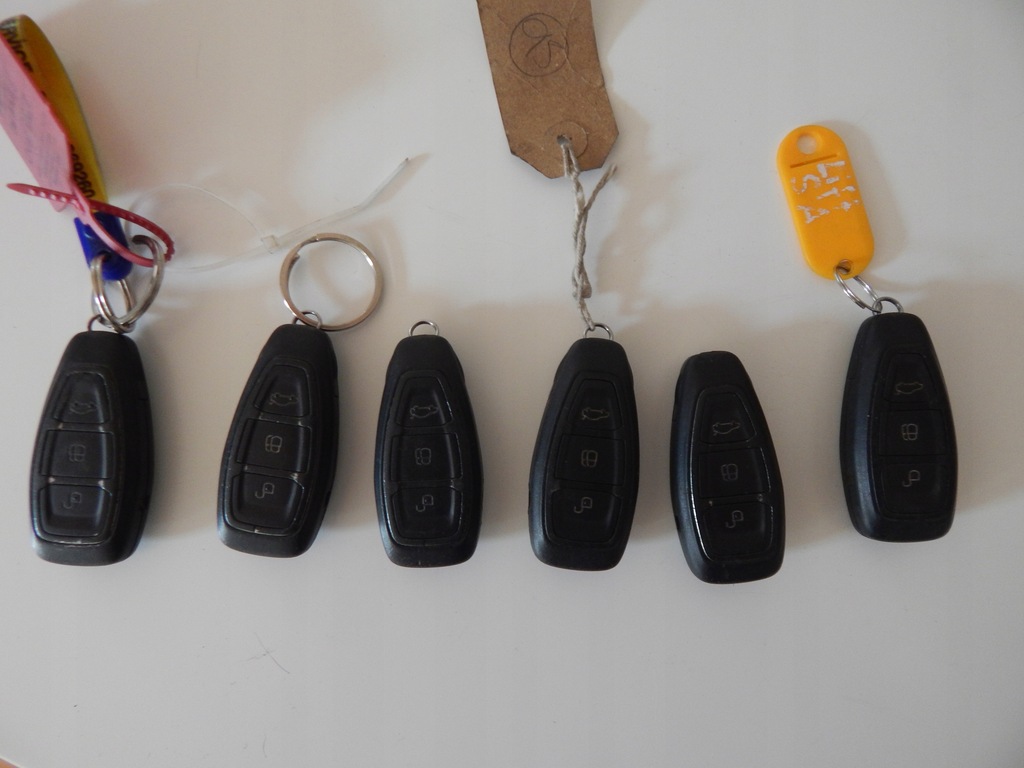 KLUCZYK KLUCZ KEYLESS PILOT FORD MONDEO MK4 - 8921154358 - oficjalne ...