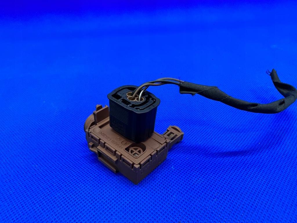 AUDI A4 A5 A6 A7 C7 A8 CZUJNIK POWIETRZA 4H0907658 - 12506021061 ...