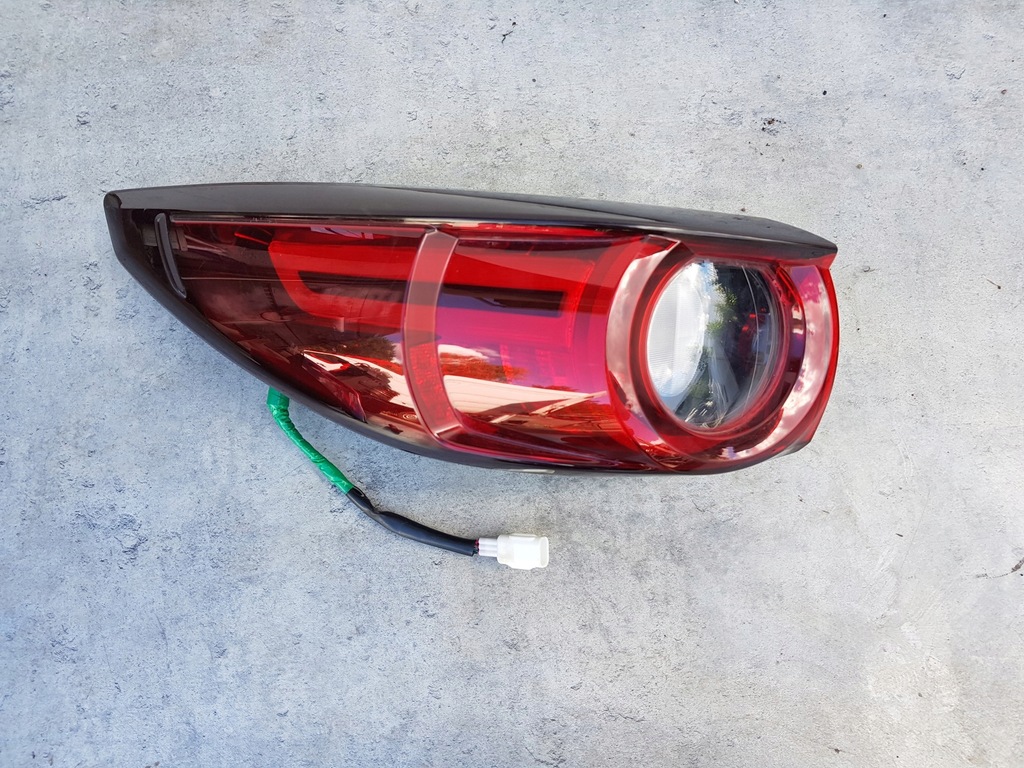 MAZDA CX5 II LAMPA LEWA TYŁ LED KB8A51160 - 12432131778 - oficjalne ...
