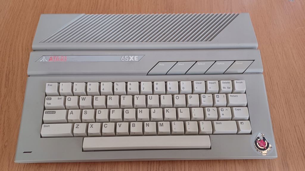 Komputer Atari 65XE - 12717562823 - oficjalne archiwum Allegro