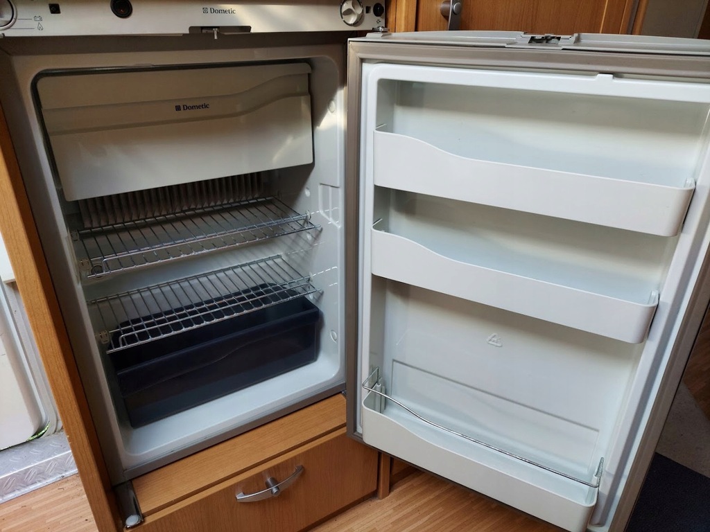 Lodówka kemping kamper Dometic RM7290 gaz/12V/230V - 11126239581 ...