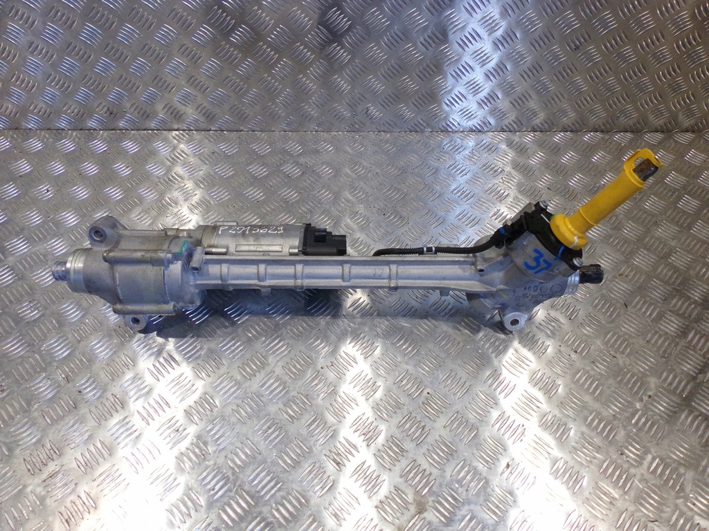 GLE W166 MAGLOWNICA A1664606100 80KM MERCEDES - 8726106566 - oficjalne ...