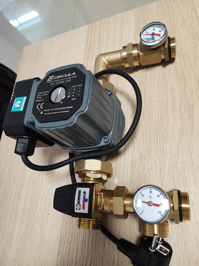 Grupa Pompowa zawór Esbe 3.4 kvs Pompa Circula - 13552513926 ...