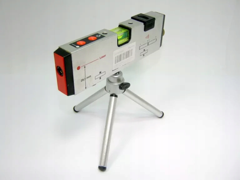 POZIOMICA Z LASEREM POWERFIX PLW2 15CM - 12686846101 - oficjalne ...