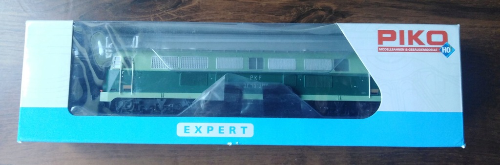 Lokomotywa spalinowa PKP SP45-082 PIKO 96305 - 16014527088 - oficjalne ...