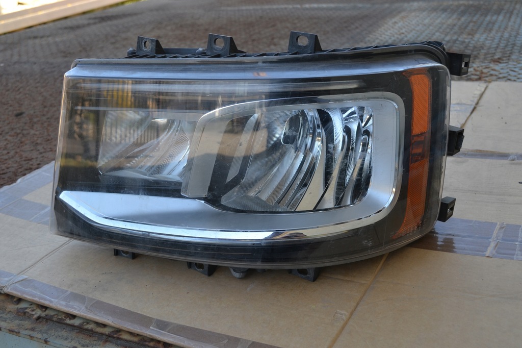 LAMPA LEWY PRZÓD LEWA SCANIA S R NOWY MODEL LED - 12096208073 ...