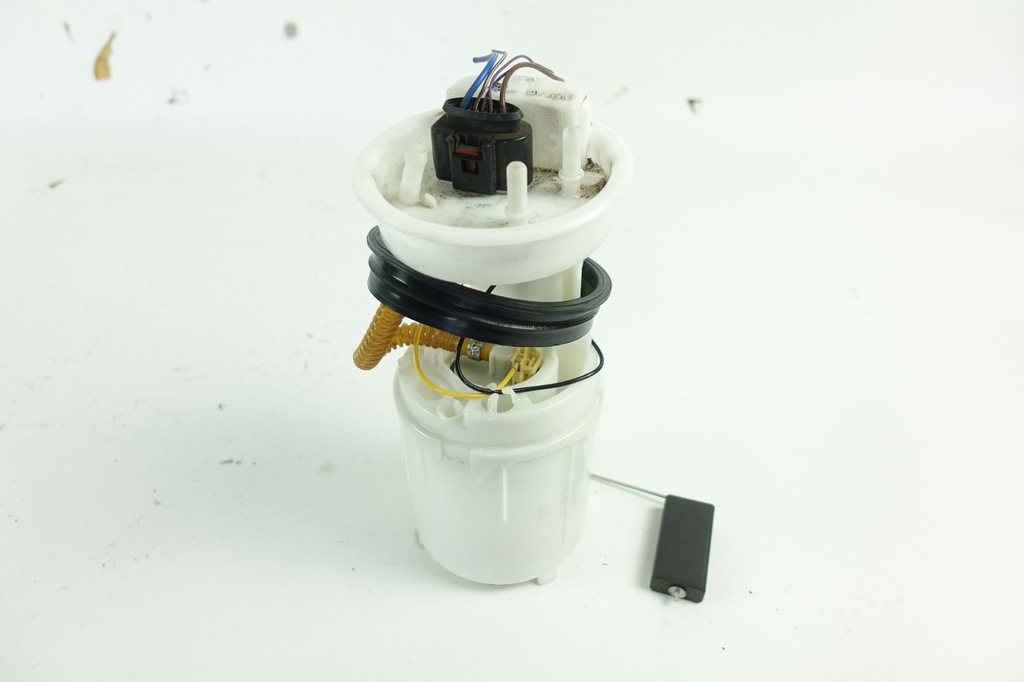 VW Caddy 2K0 pompka paliwa 2K0919051A - 9433504038 - oficjalne archiwum ...