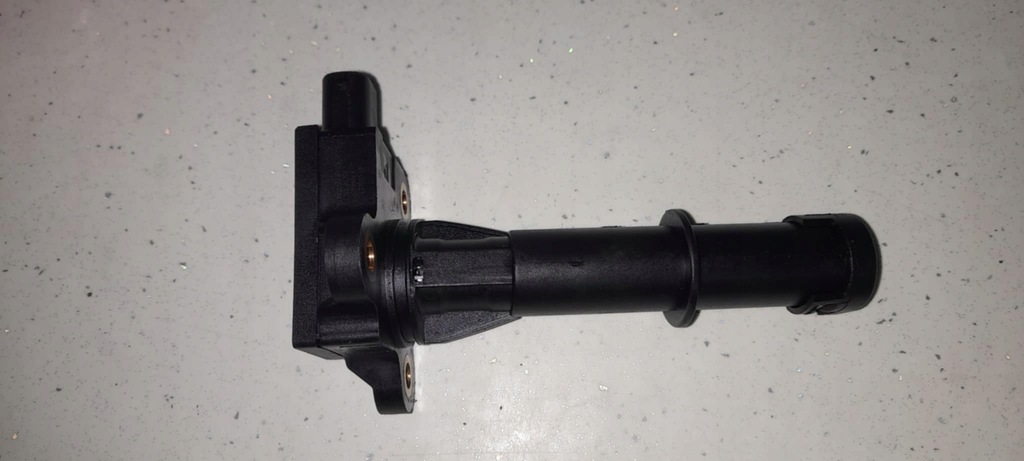 Mercedes-Benz OE A0009050401 czujnik poziomu oleju - 17200624511 ...