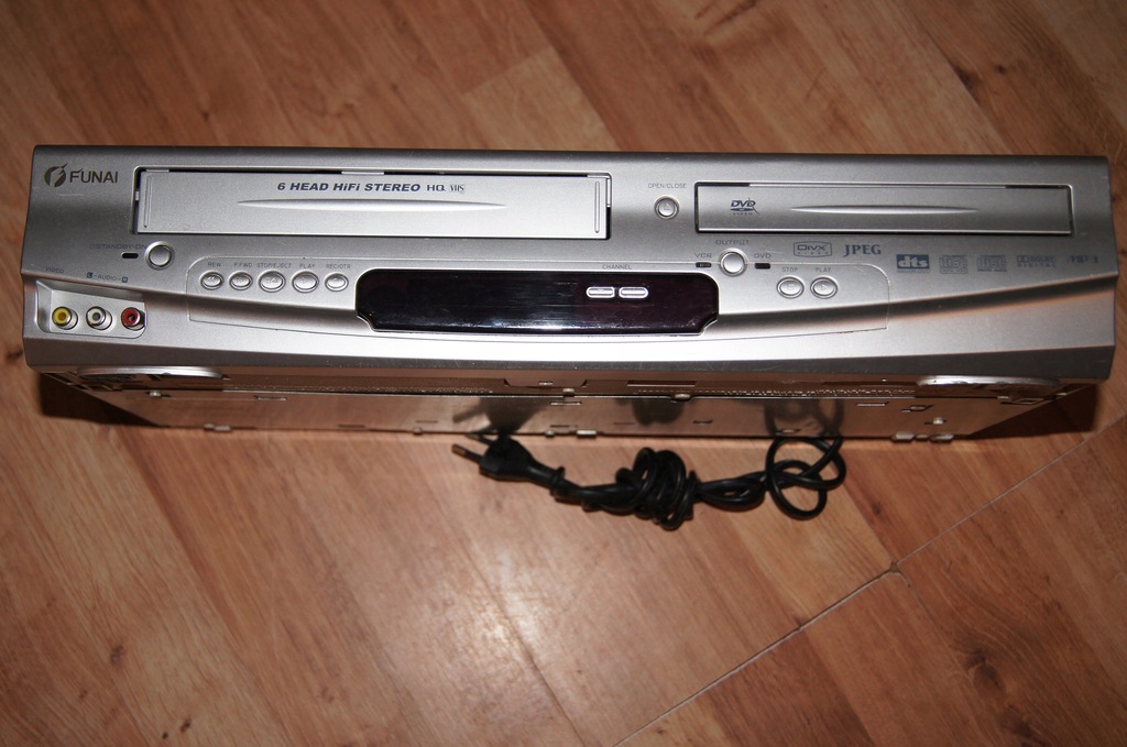 odtwarzacz video vhs dvd combo funai DDVR-6830D - 13164077805 - oficjalne archiwum Allegro