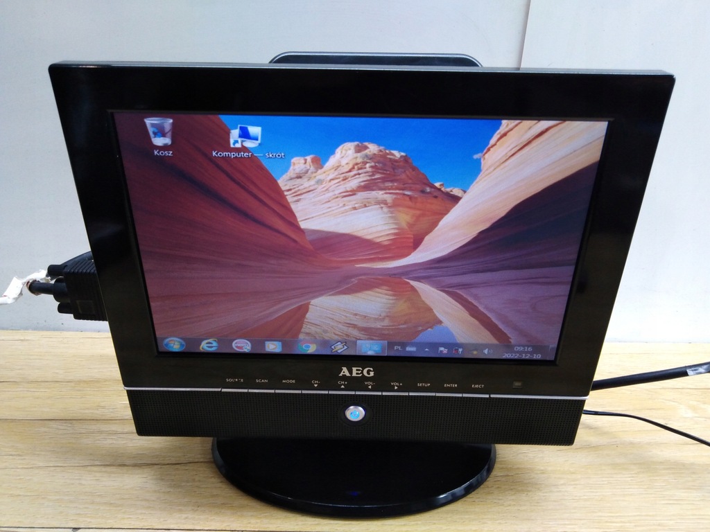 TV-MONITOR LCD 16 AEG DC 12V DVB-T HDMI PILOT DVD - 13007715489 ...