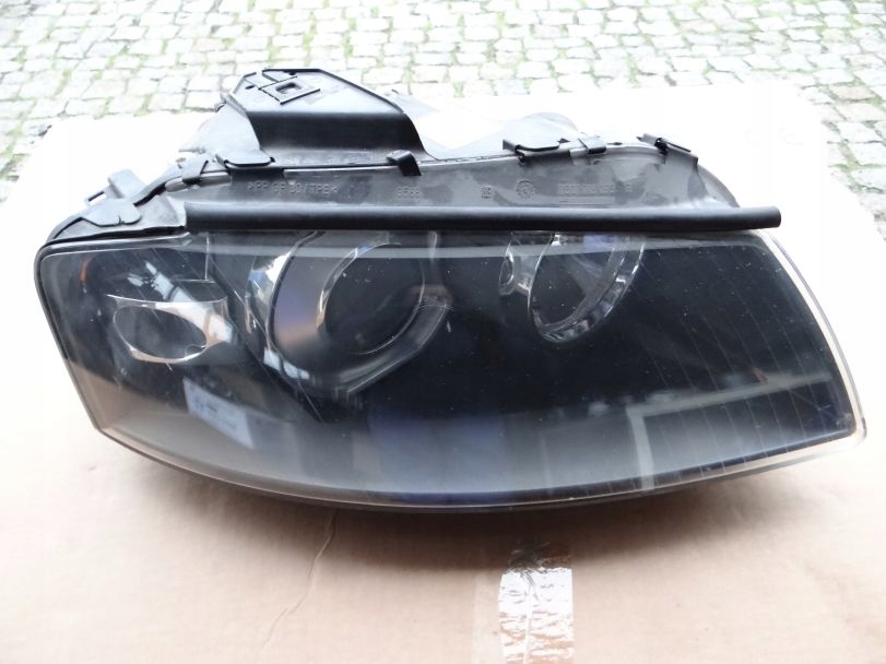 Lampa Prawa Xenon 8P0941004D Audi A3 8P 05-08 - 11685520259 - oficjalne archiwum Allegro