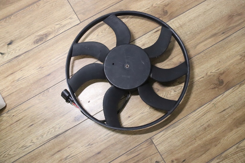 WENTYLATOR CHŁODNICY VW T5 T6 7E0121205A - 11856257139 - oficjalne ...