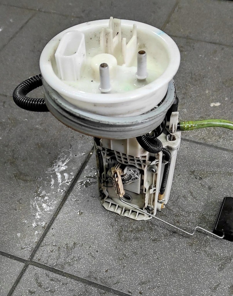 POMPA PALIWA 1.9TDI AUDI A4 B6 B7 8E0919050 - 14379023786 - oficjalne ...