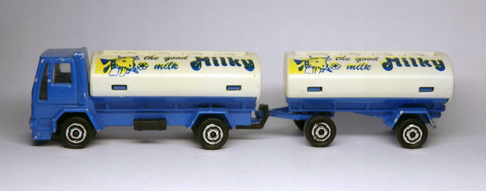 STARE MAJORETTE #241-245 FORD + PRZYCZEPA "Milky" 1/100 - 15002418886 ...