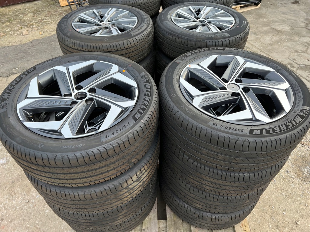 KIA SPORTAGE V KOŁA FELGI 7.5x19 ET51 5x114.3 DEMO - 13044686590 ...