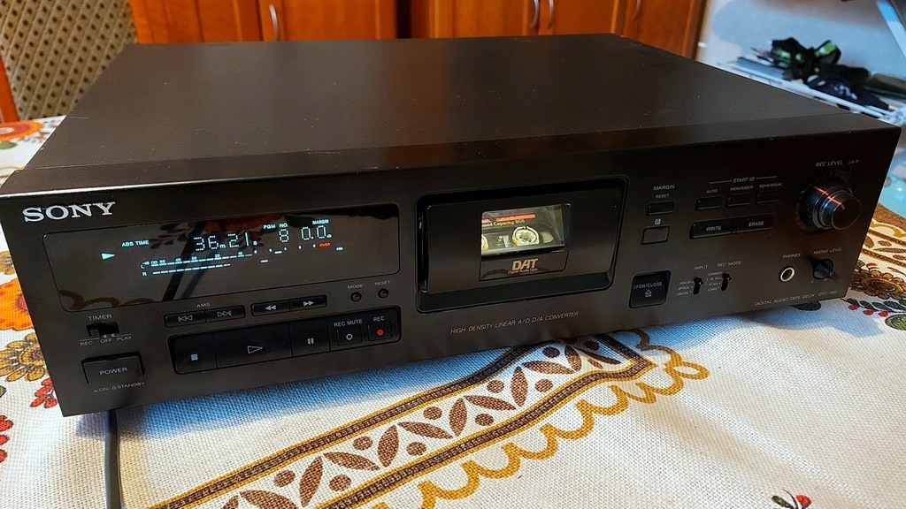 Magnetofon cyfrowy DAT Sony DTC-790 - do naprawy - 11561132571 - oficjalne archiwum Allegro