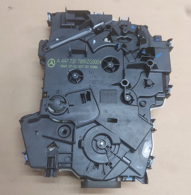 MERCEDES W447 ZAMEK DRZWI PRZESUWNE PRAWE ORYG - 12634843494 ...