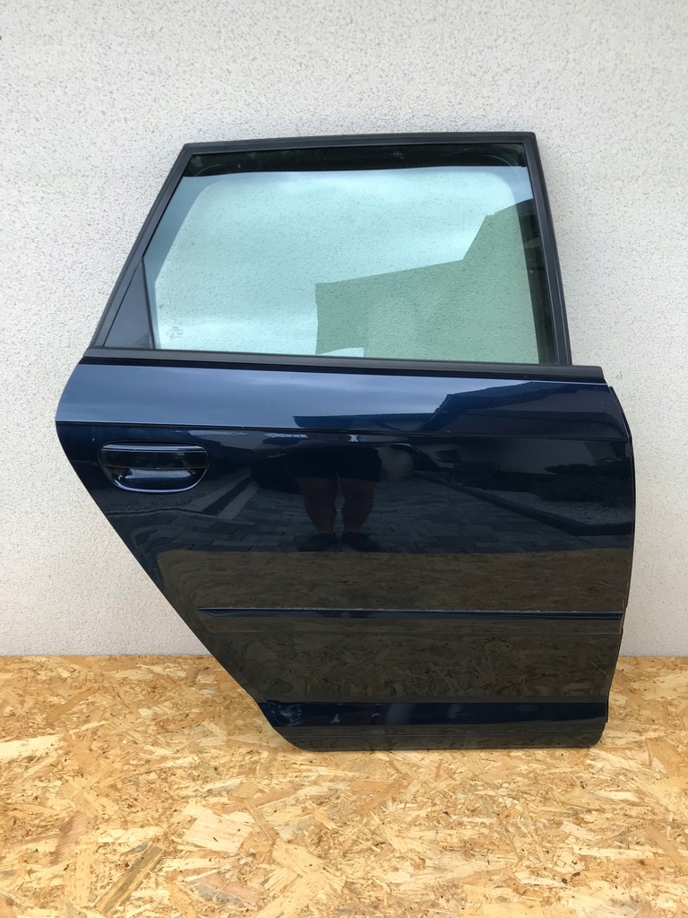 DRZWI PRAWE AUDI A3 8P SPORTBACK LZ5A EUROPA LIFT - 12324445862 - oficjalne archiwum Allegro