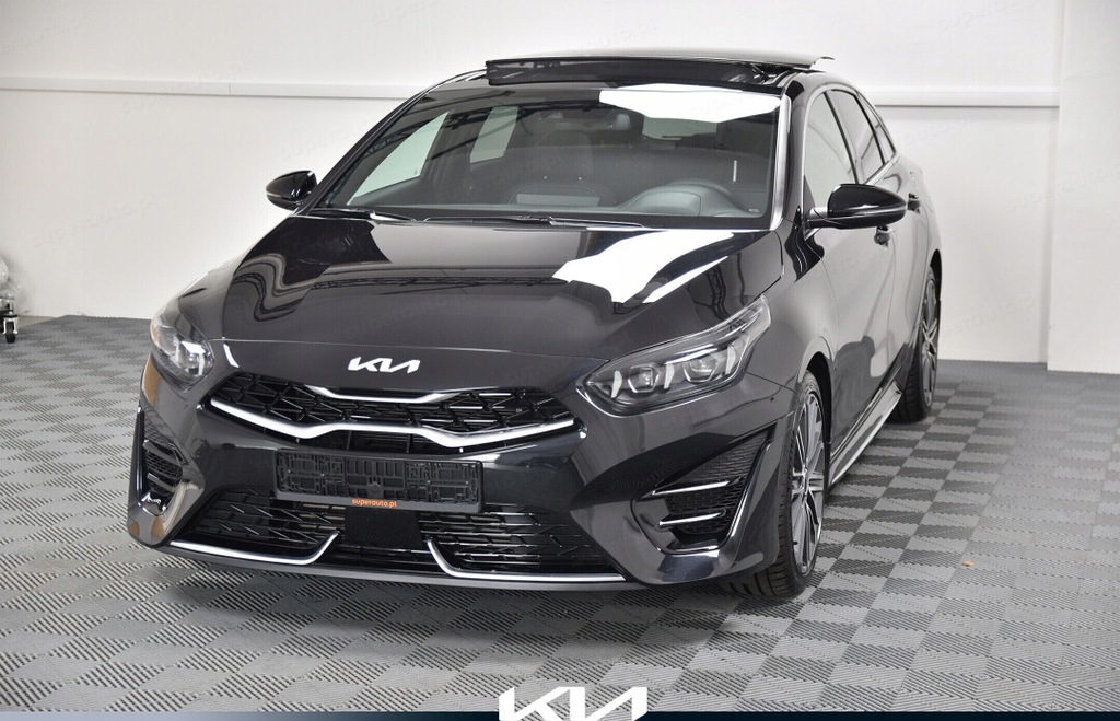 KIA Cee'd 1.5 T-GDI GT Line DCT Combi 160KM 2023 - 14207759751 - oficjalne archiwum Allegro