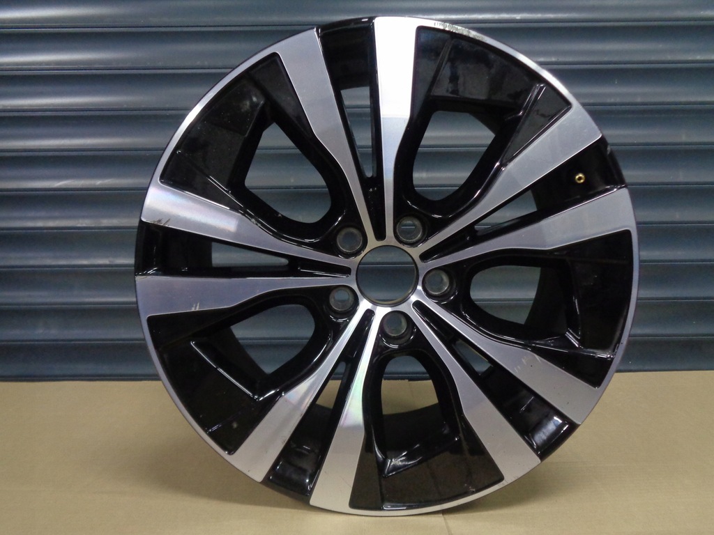 FELGA VOLVO XC60 II XC40 R18 - 10100525805 - oficjalne archiwum Allegro