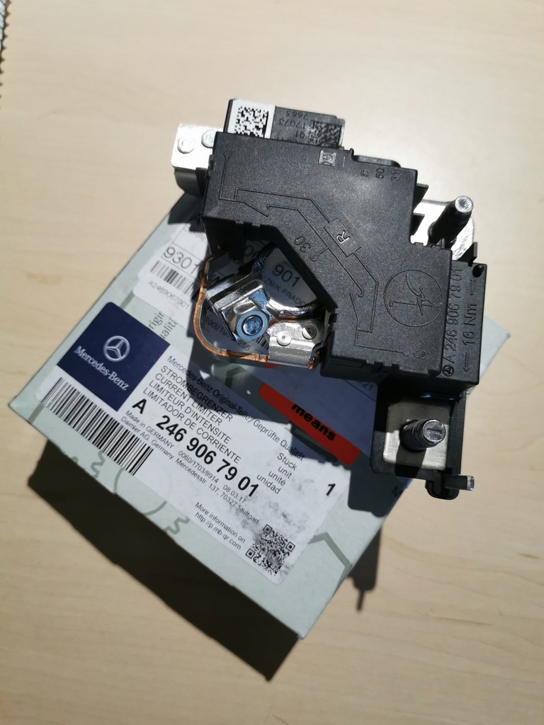 MERCEDES A B CLA GLA KLEMA PLUSOWA A2469067901 - 9017950881 - oficjalne ...