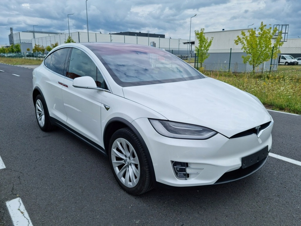 Tesla Model X Autopilot 3.0 z FSD, MCU 2, CCS - 13017581680 - oficjalne ...