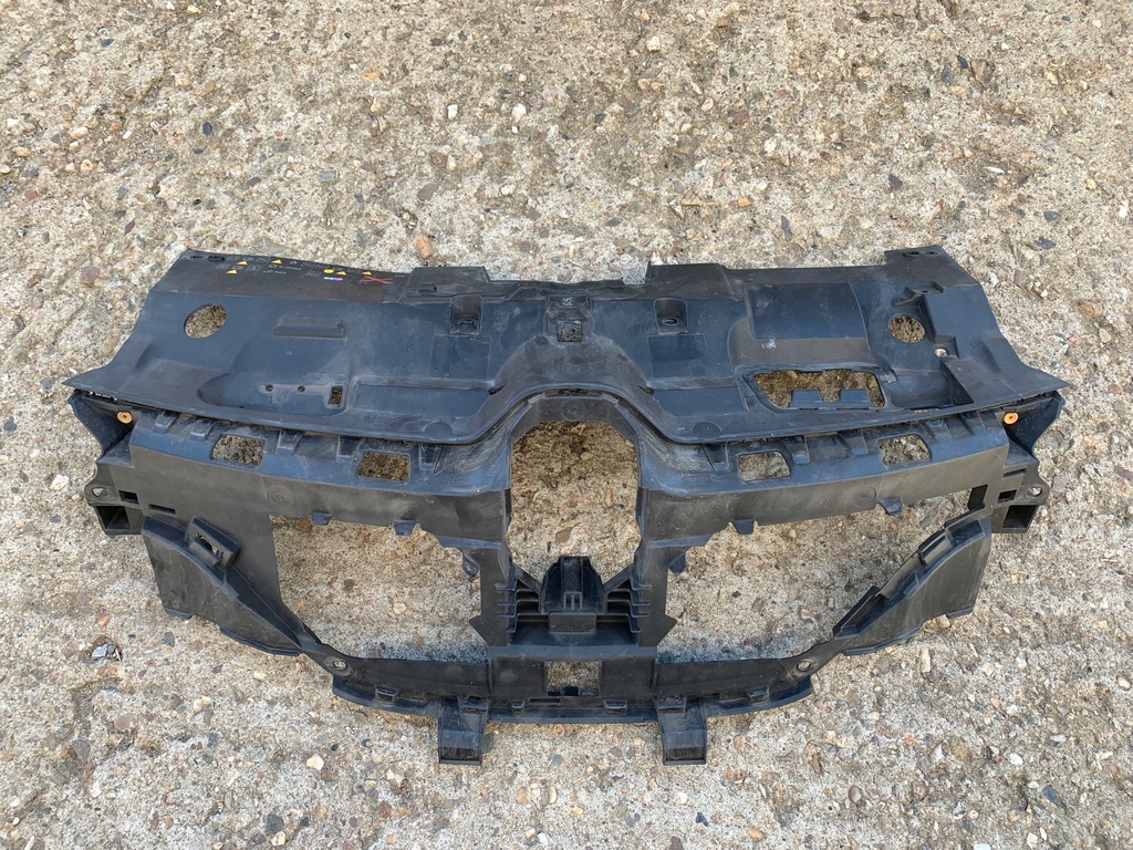 RENAULT MEGANE IV 4 WZMOCNIENIE GRILLA ATRAPY - 9702218156 - oficjalne ...