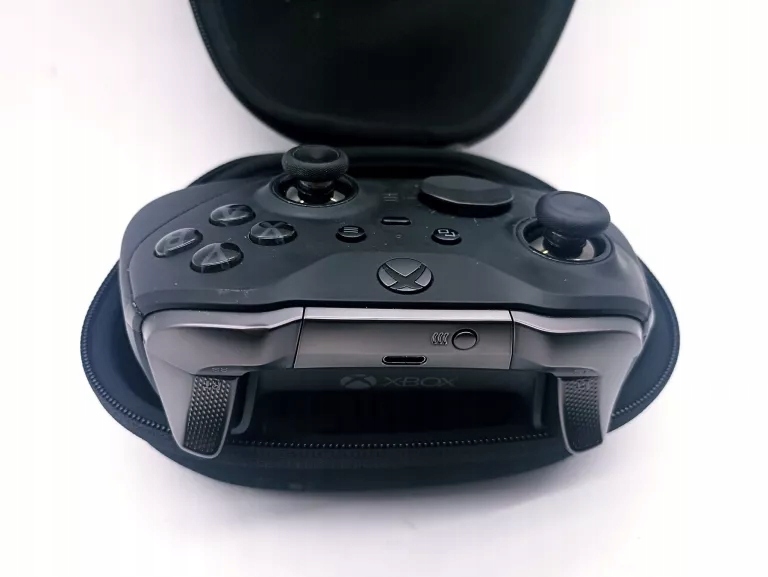 PAD XBOX ELITE SERIES 2 + POKROWIEC - 12827928621 - oficjalne archiwum ...