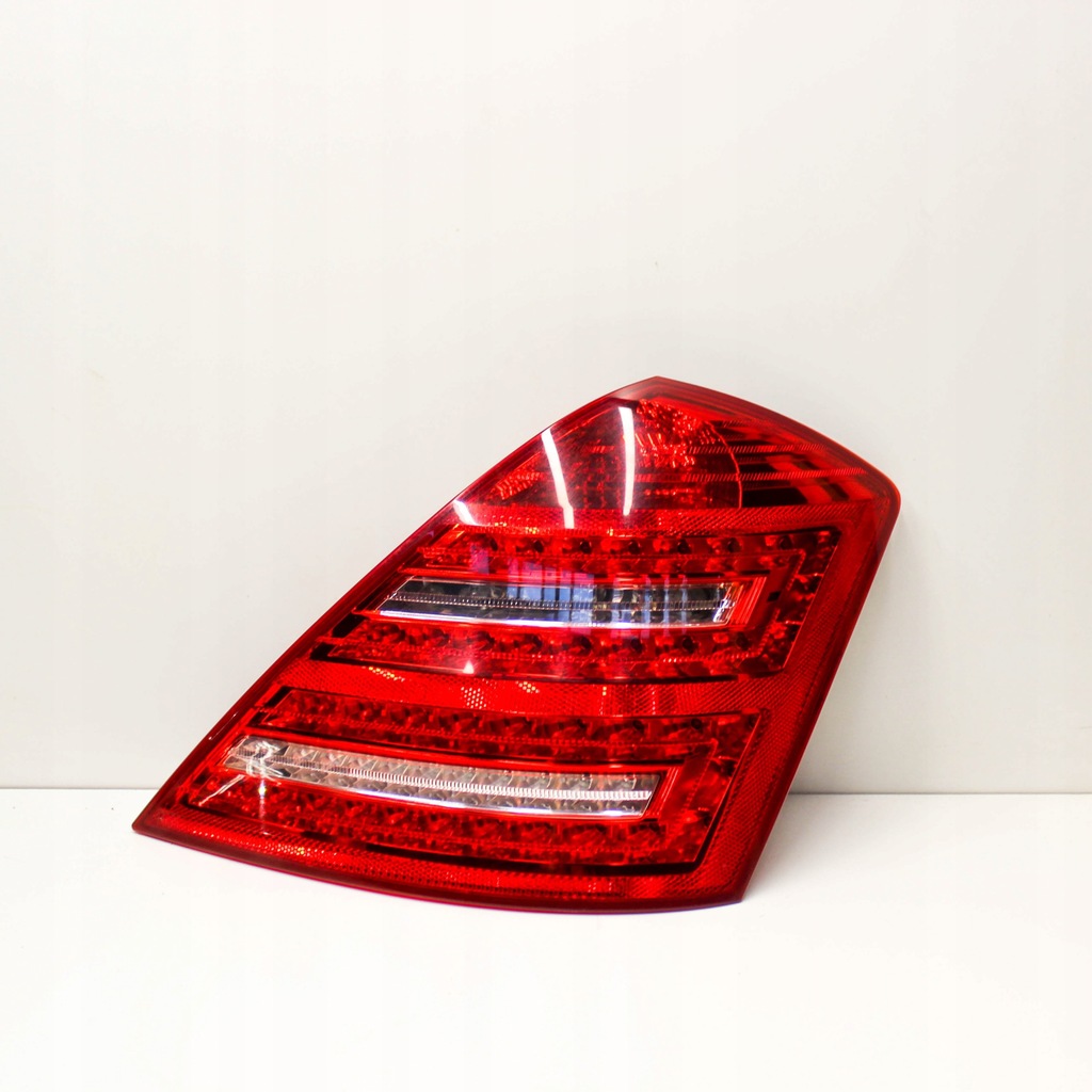 A2218201464 Lampa prawa tylna MERCEDES-BENZ S W221 A2218201464 ...