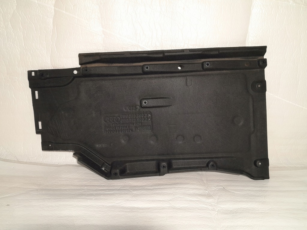 AUDI A4 B9 LIFT OSŁONA PŁYTA PODWOZIA 8W0825208B - 15797254590 ...