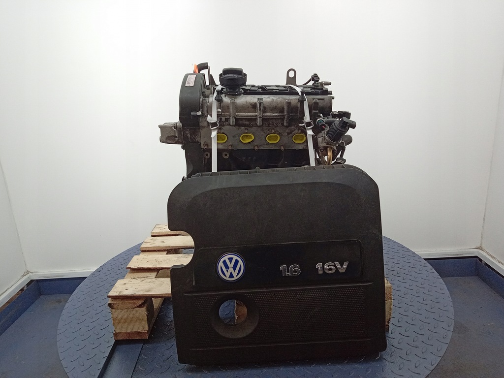 VW BORA GOLF IV SILNIK BENZYNA 1.6 16V 105 KM AZD - 13705038013 ...
