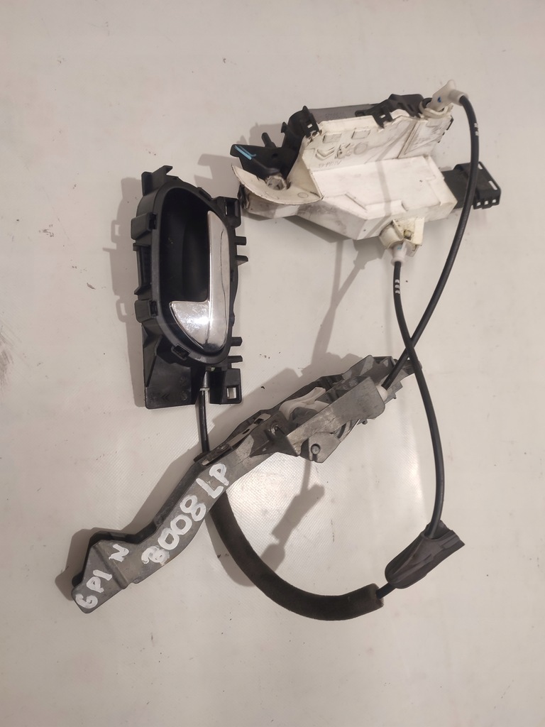 PEUGEOT 3008 I ZAMEK DRZWI LEWY PRZÓD 6 PIN UK - 13395344026 - oficjalne archiwum Allegro